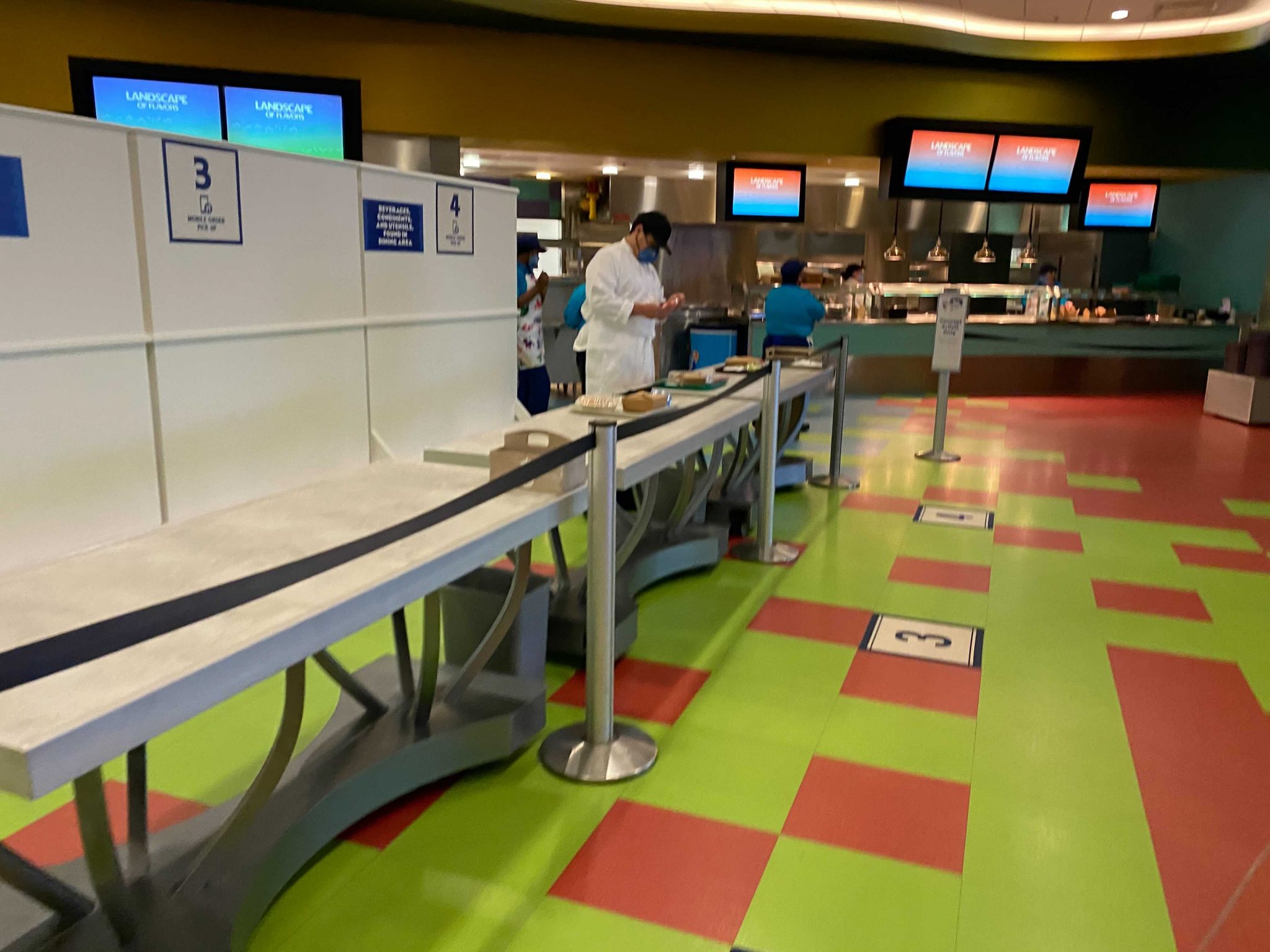 How to Place an Allergy-Friendly Order at Disney Quick Service ...