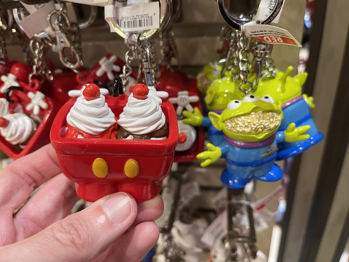 Disneyland Resort Merch Update: Disney Popcorn Bucket Keychains, Mom ...