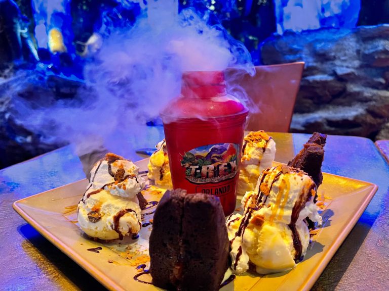 T-Rex Restaurant: A Meal 200 Million Years in the Making | TouringPlans ...