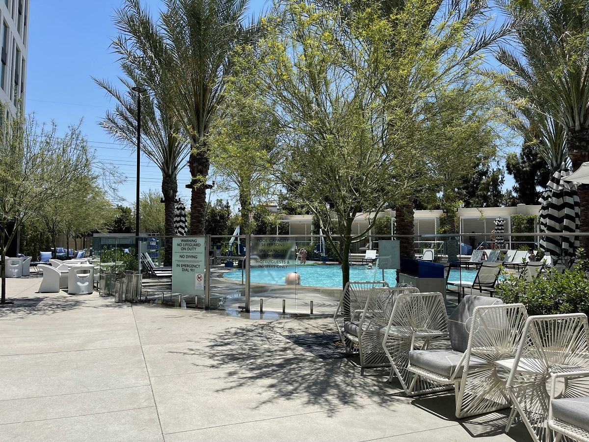 Review of The Viv Hotel Anaheim Near Disneyland | TouringPlans.com Blog