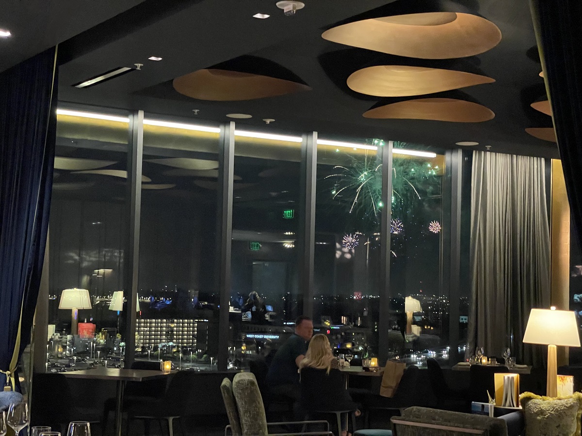 Review of The Viv Hotel Anaheim Near Disneyland | TouringPlans.com Blog