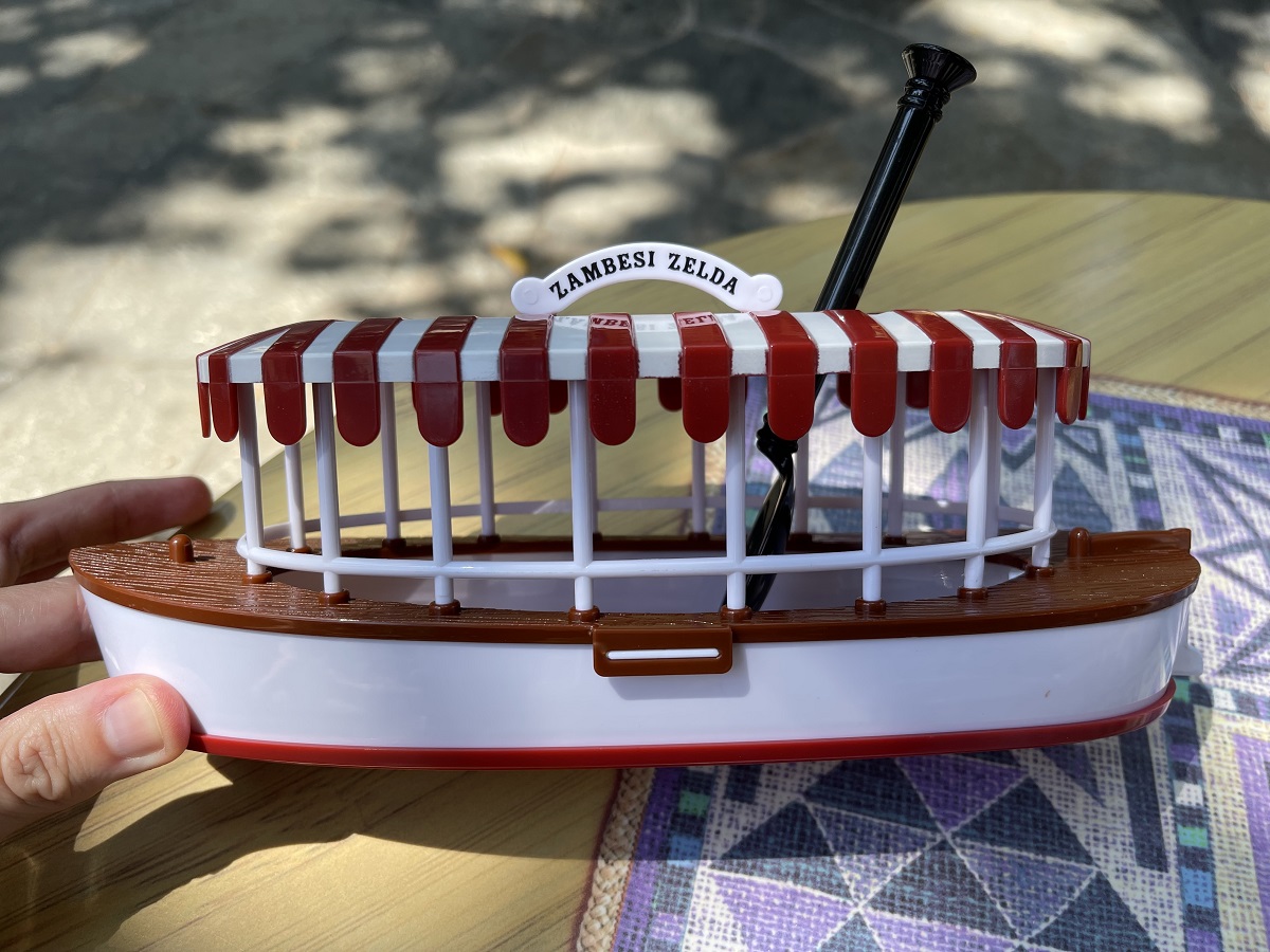 REVIEW: Jungle Cruise Boat Dole Whip Pineapple Split Sundae at ...