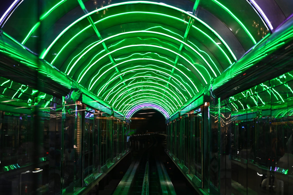 The SATURDAY SIX Asks, “When Does It Hit YOU That You’re On An Orlando ...