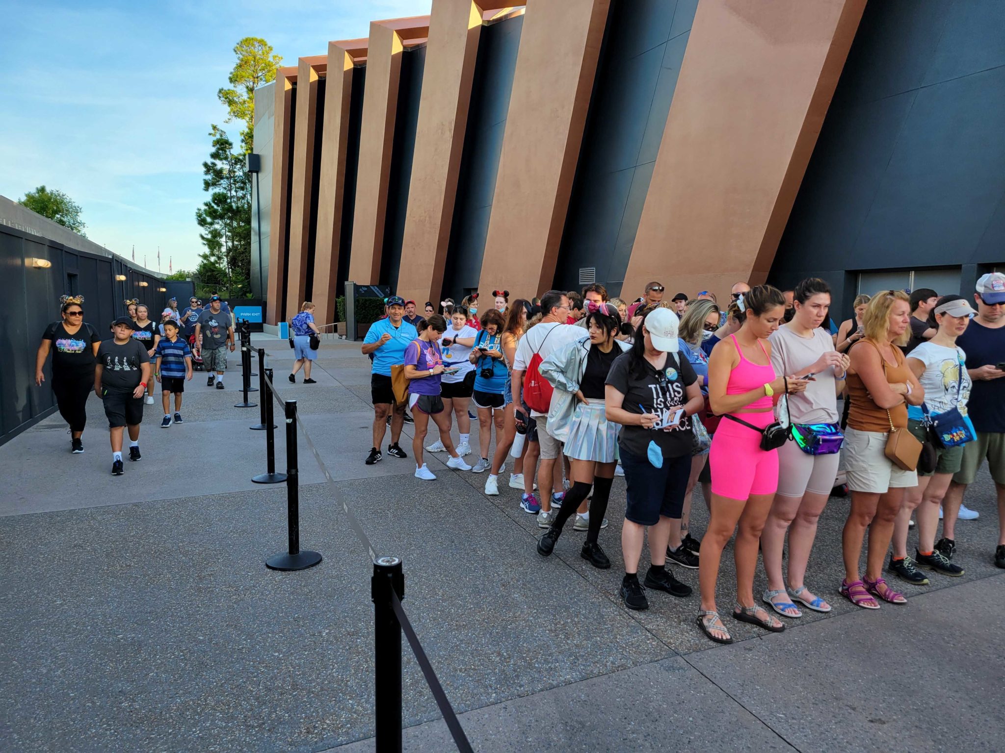 Crowds vs Crowd Levels: WDW’s 50th as an Example | TouringPlans.com Blog