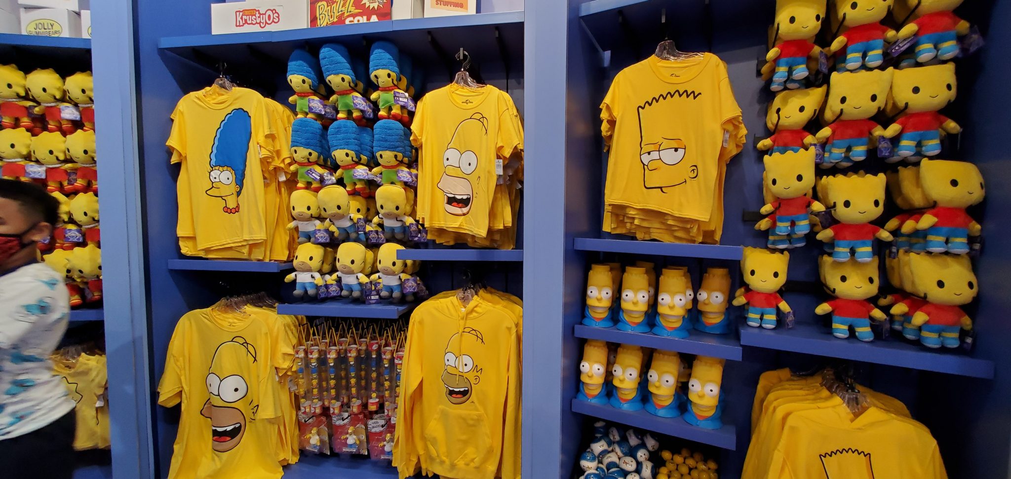 SATURDAY SIX: 6 Reasons We Love SPRINGFIELD USA at Universal Studios ...