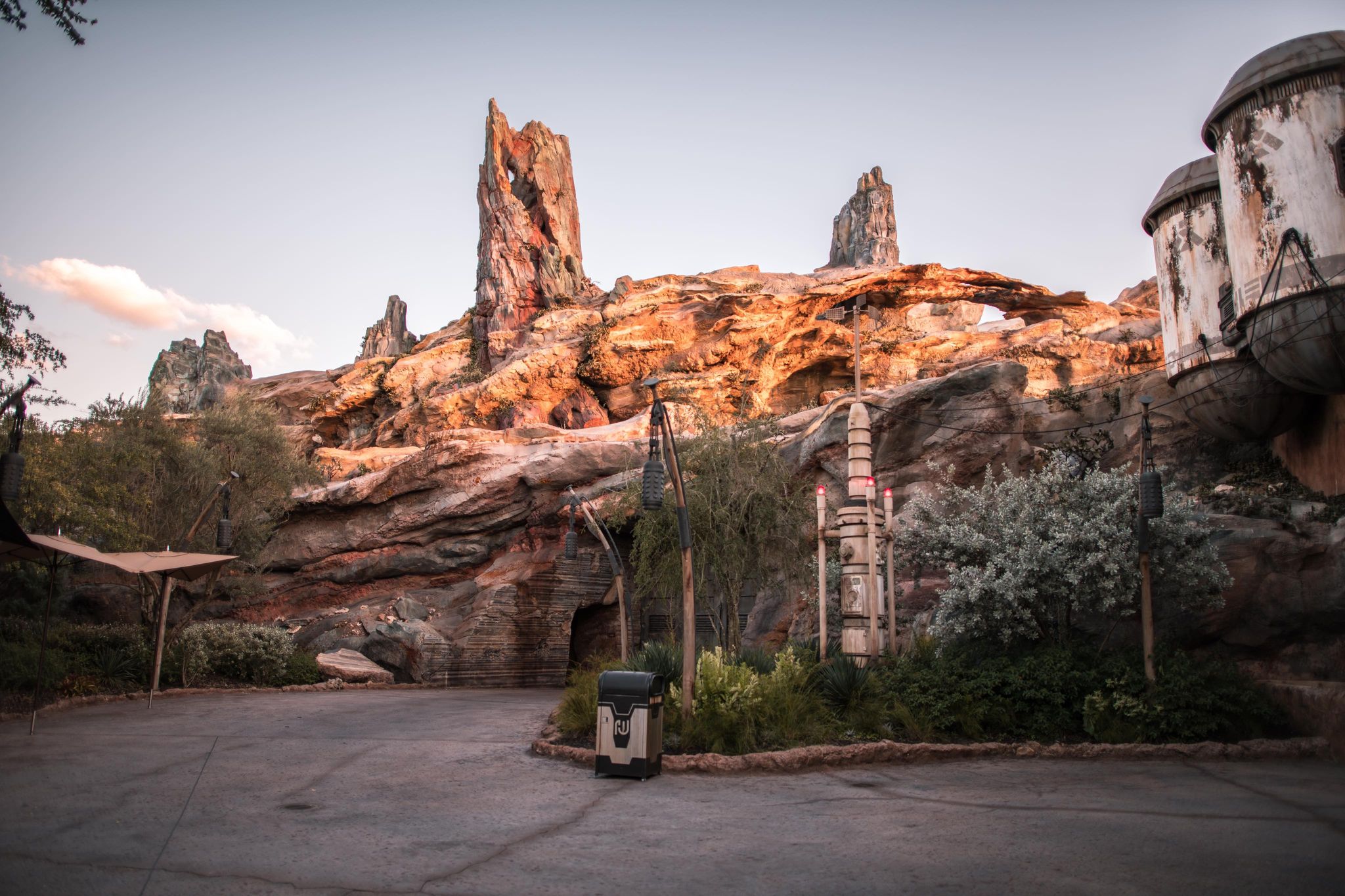 SATURDAY SIX: 6 Reasons We Love STAR WARS: GALAXY’S EDGE | TouringPlans ...