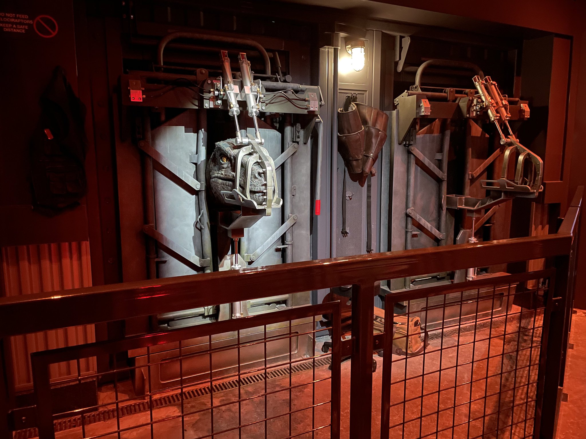 SATURDAY SIX: 6 Reasons We Love the VELOCICOASTER in Universal’s ...