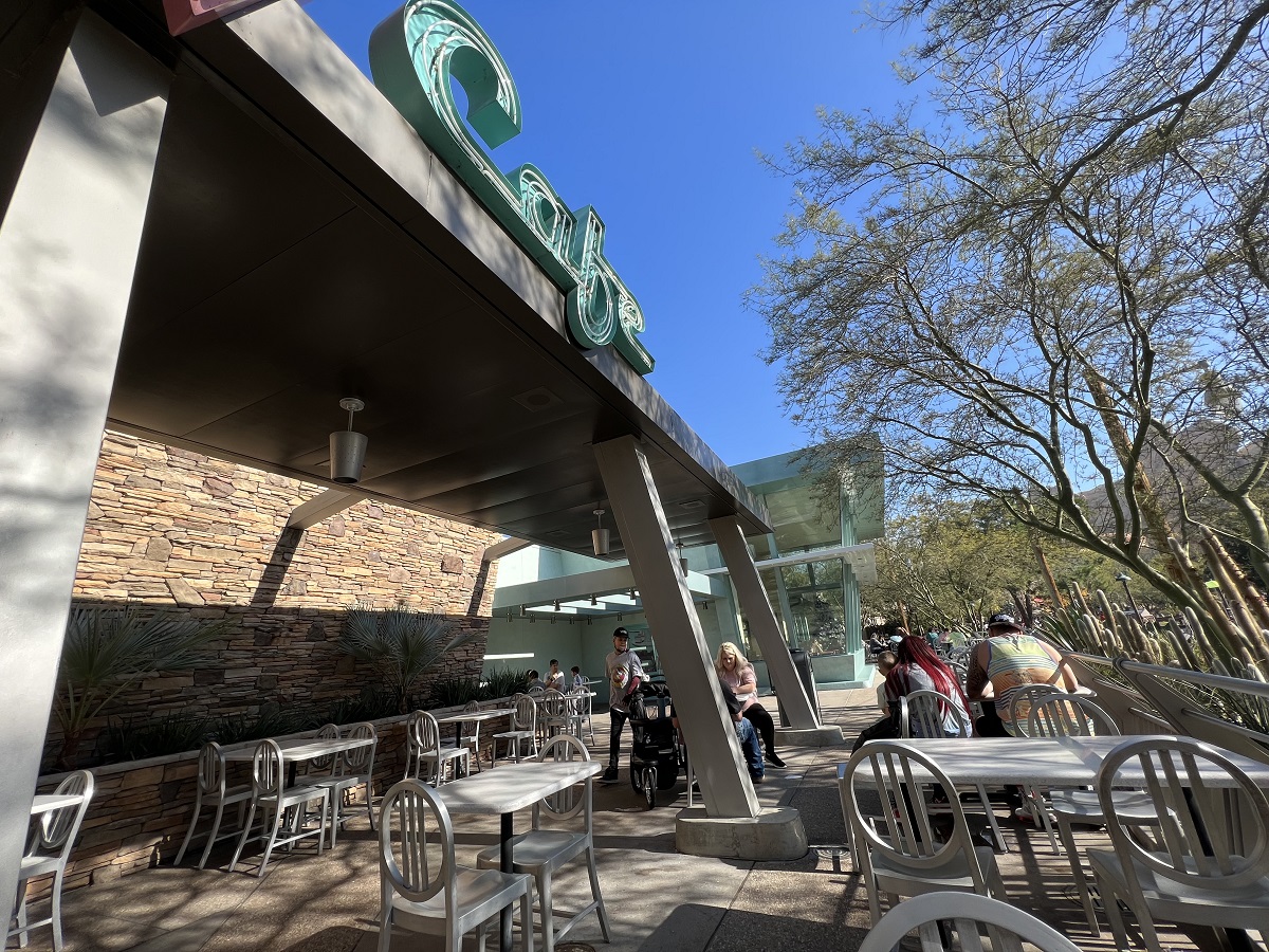 Cars Land Flo’s V8 Cafe Review | TouringPlans.com Blog