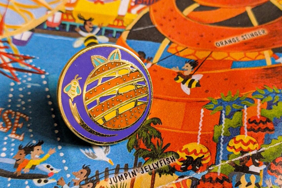 SATURDAY SIX Presents: The Theme Park Artwork of Rob Yeo (Books ...