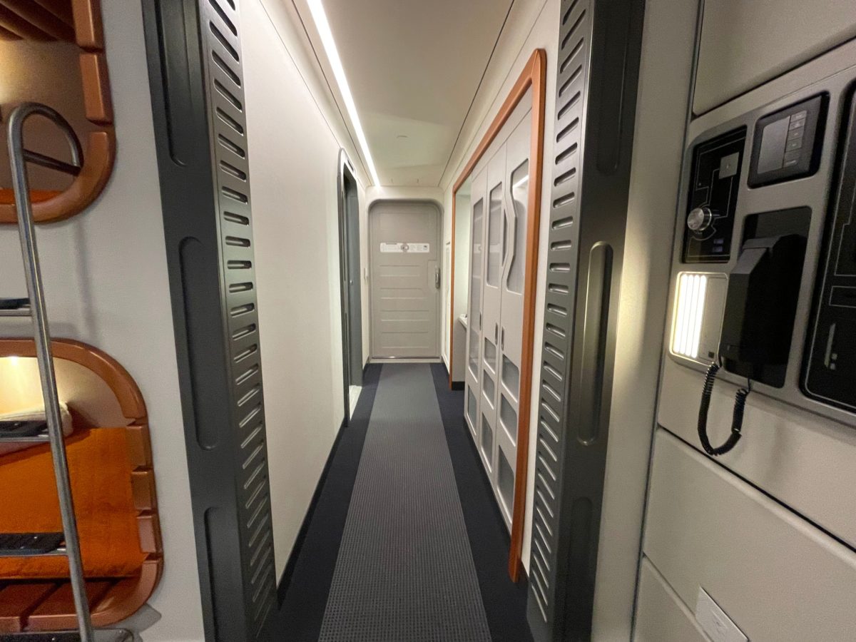 Star Wars: Galactic Starcruiser Room Review | TouringPlans.com Blog