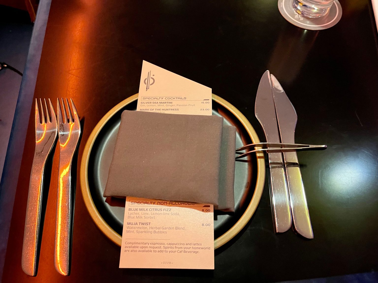 Dining Aboard the Star Wars: Galactic Starcruiser | TouringPlans.com Blog