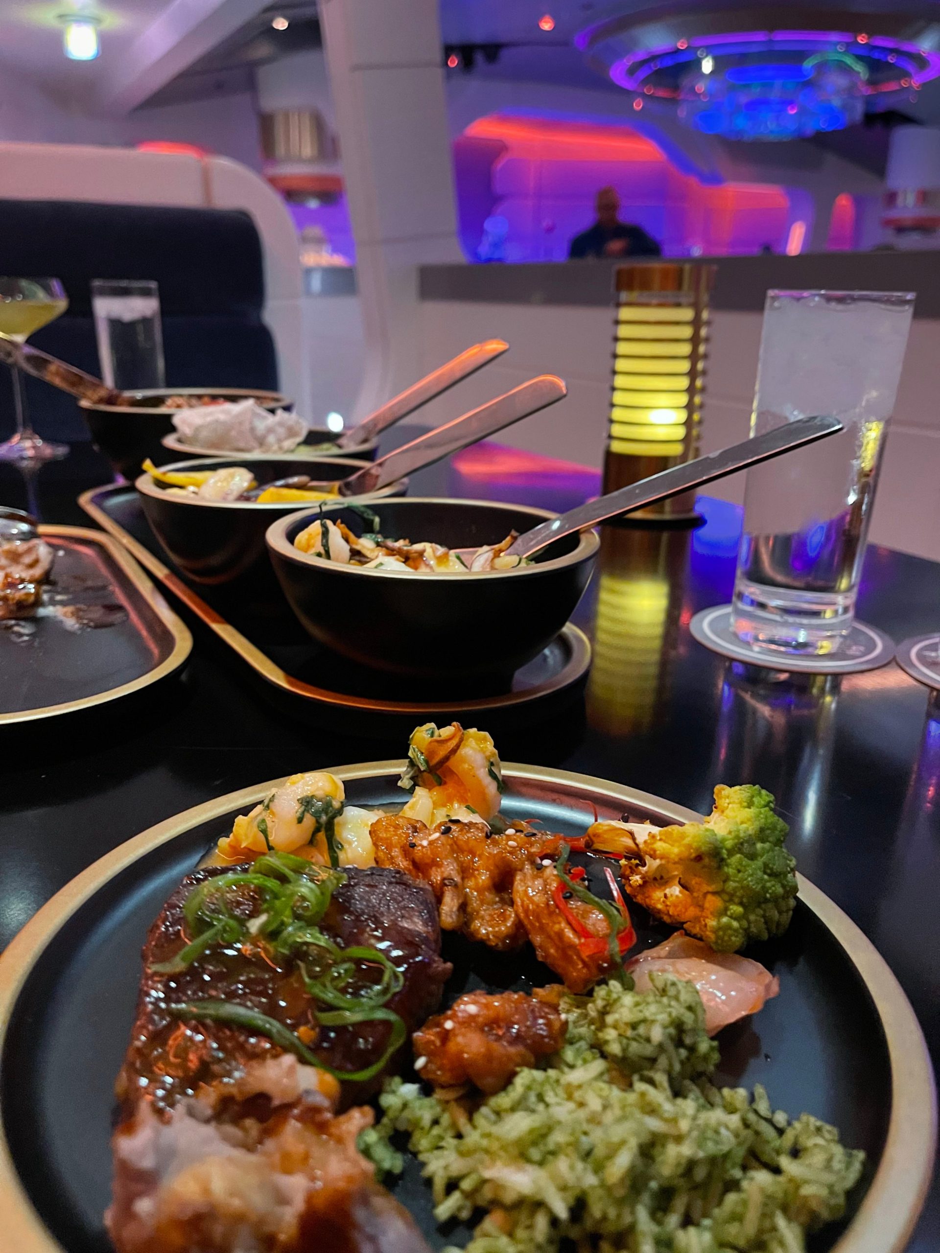Dining Aboard the Star Wars: Galactic Starcruiser | TouringPlans.com Blog