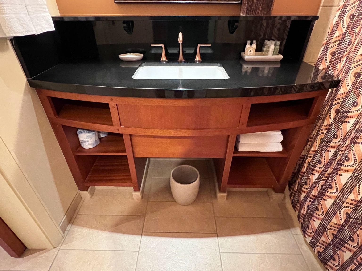 Disney’s Aulani Resort: A Deluxe Studio Room Review | TouringPlans.com Blog