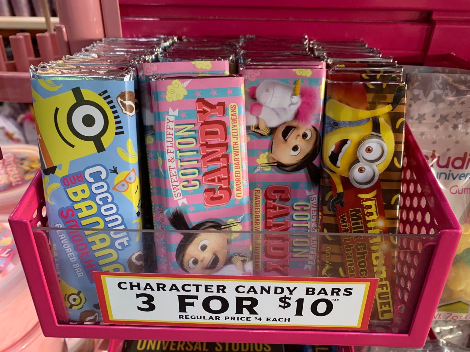 The SATURDAY SIX Looks at MINIONS Taking Over the Universal Orlando ...