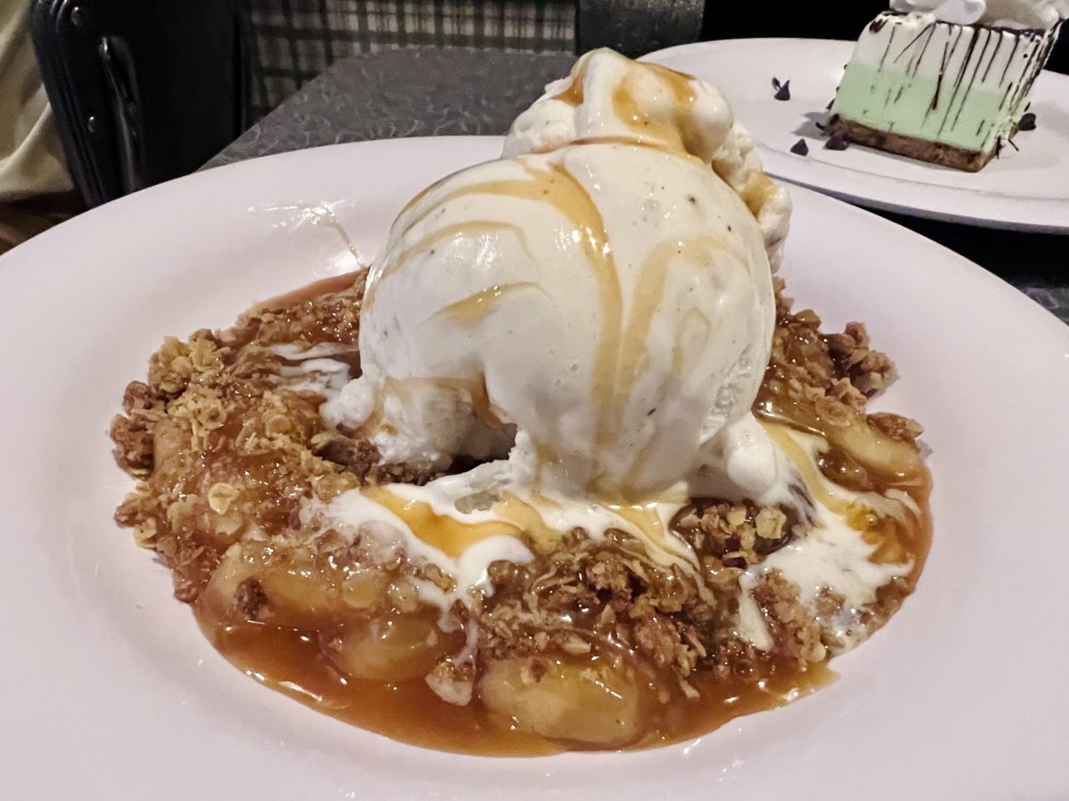 50’s Prime Time Cafe Review: A Classic Returns & Dreamboat Desserts ...