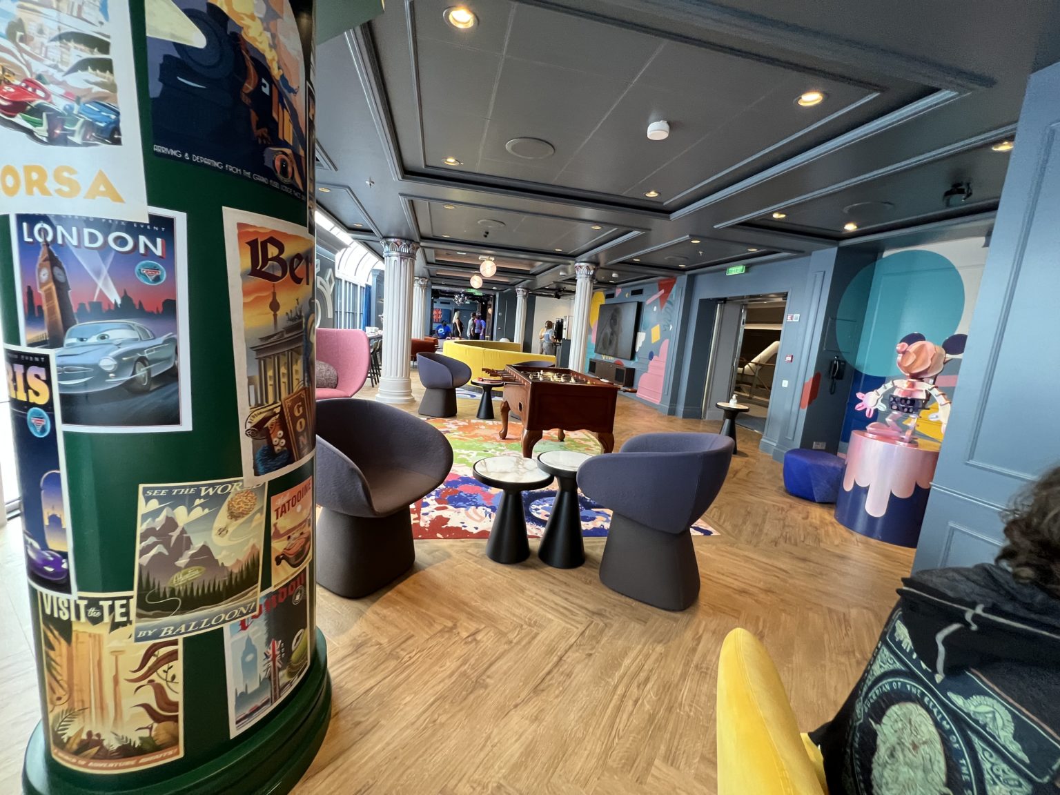 PHOTOS: Vibe Teen Club on the Disney Wish | TouringPlans.com Blog