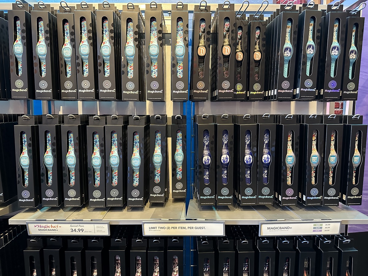 How to Use MagicBand+ at Disneyland | TouringPlans.com Blog