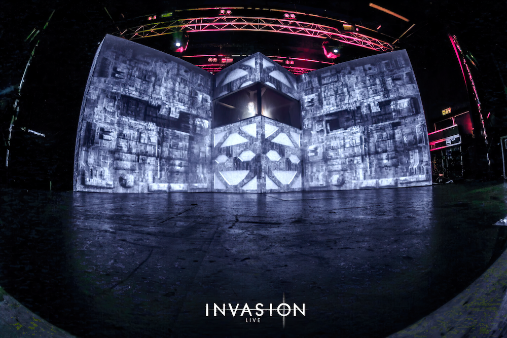 SATURDAY SIX Artists Inspired by Halloween Horror Nights Series: Dead ...