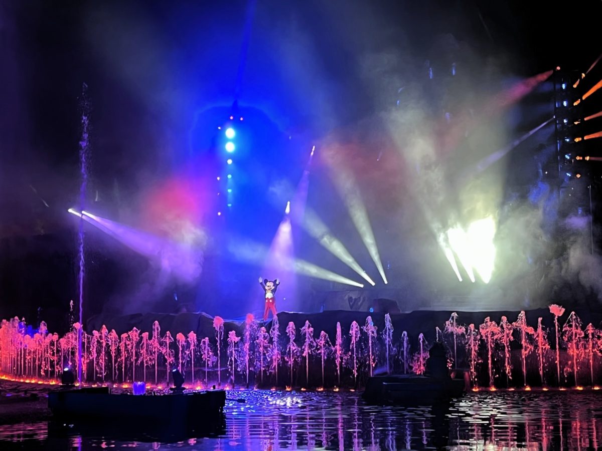 Fantasmic! Returns to Disney’s Hollywood Studios with New Scenes ...