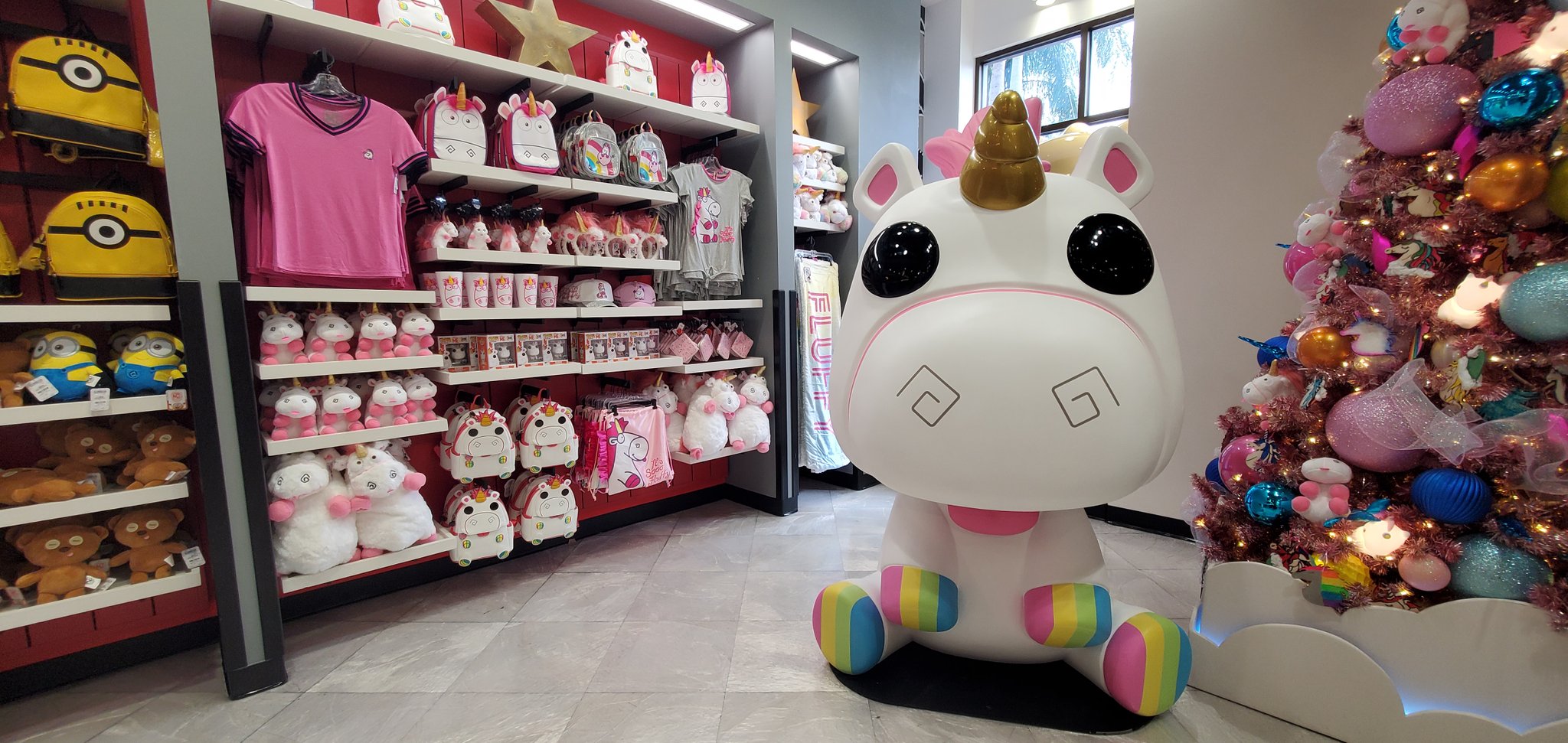 SATURDAY SIX: Our Most Wanted Christmas Gifts from the Universal ...