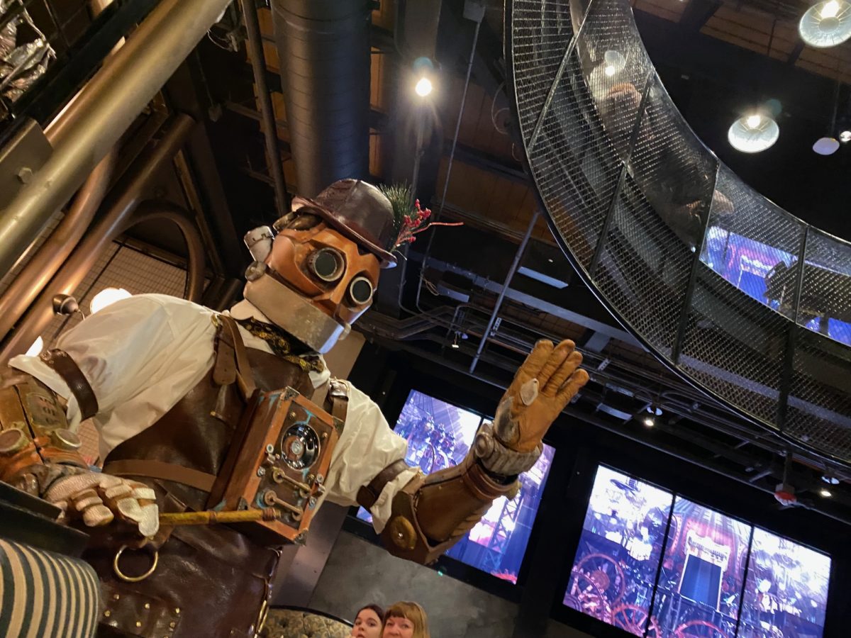 Universal Translator – Penelope Toothsome & Jacques | TouringPlans.com Blog