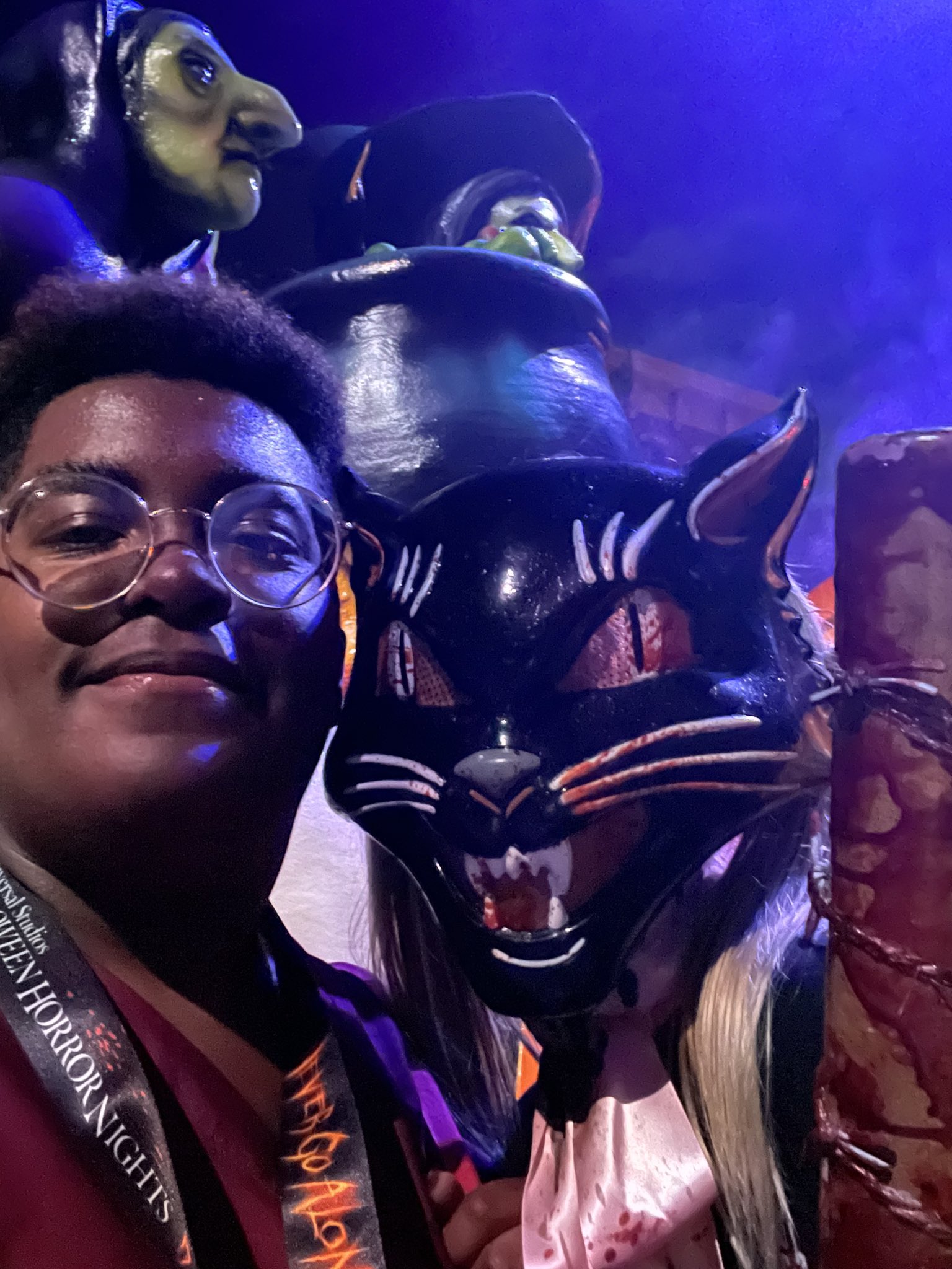 SATURDAY SIX Artist Spotlight: The Theme Park Artwork of Savannah ...