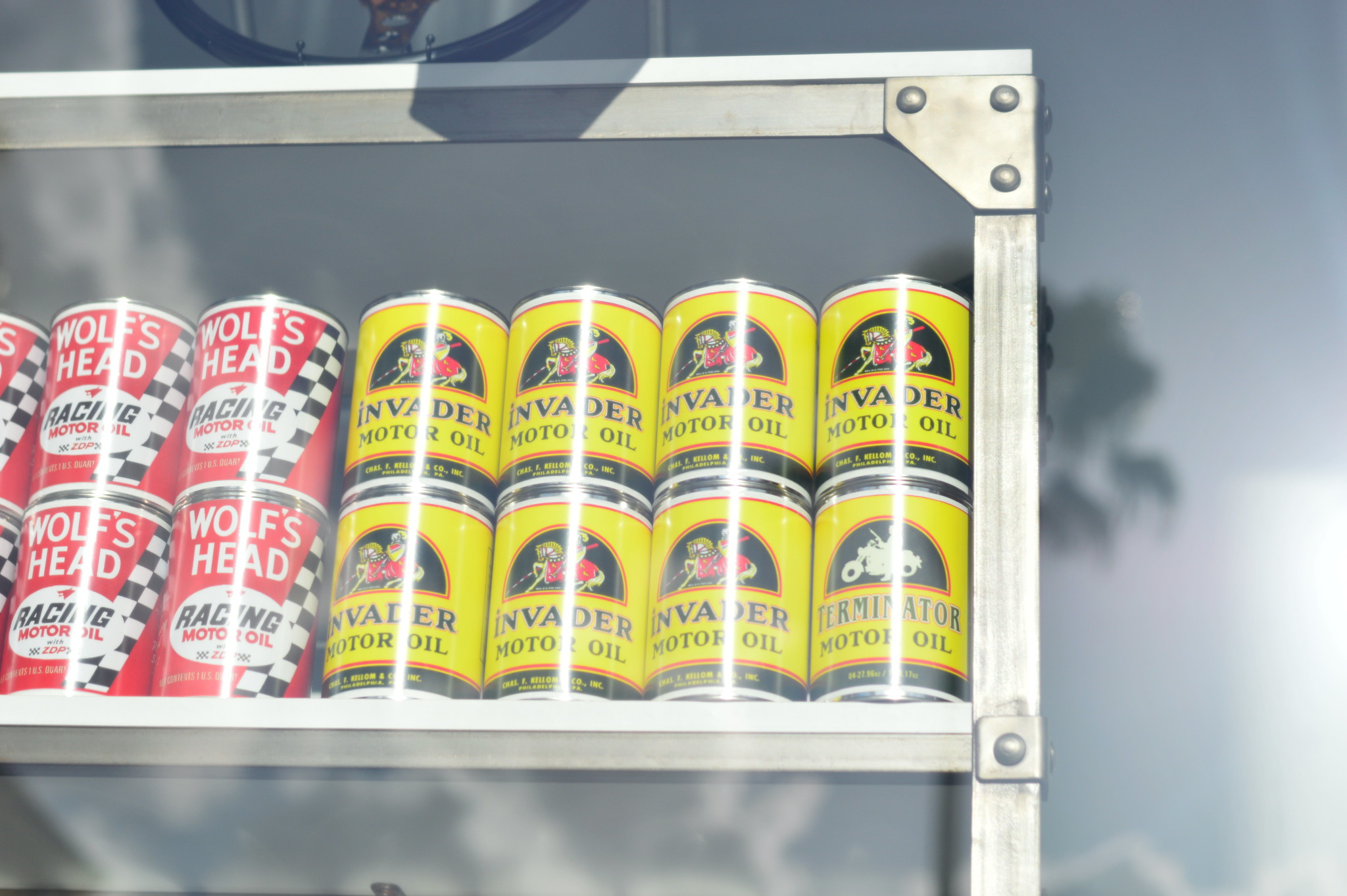 The SATURDAY SIX Looks at the Universal Studios Florida WINDOWS ...