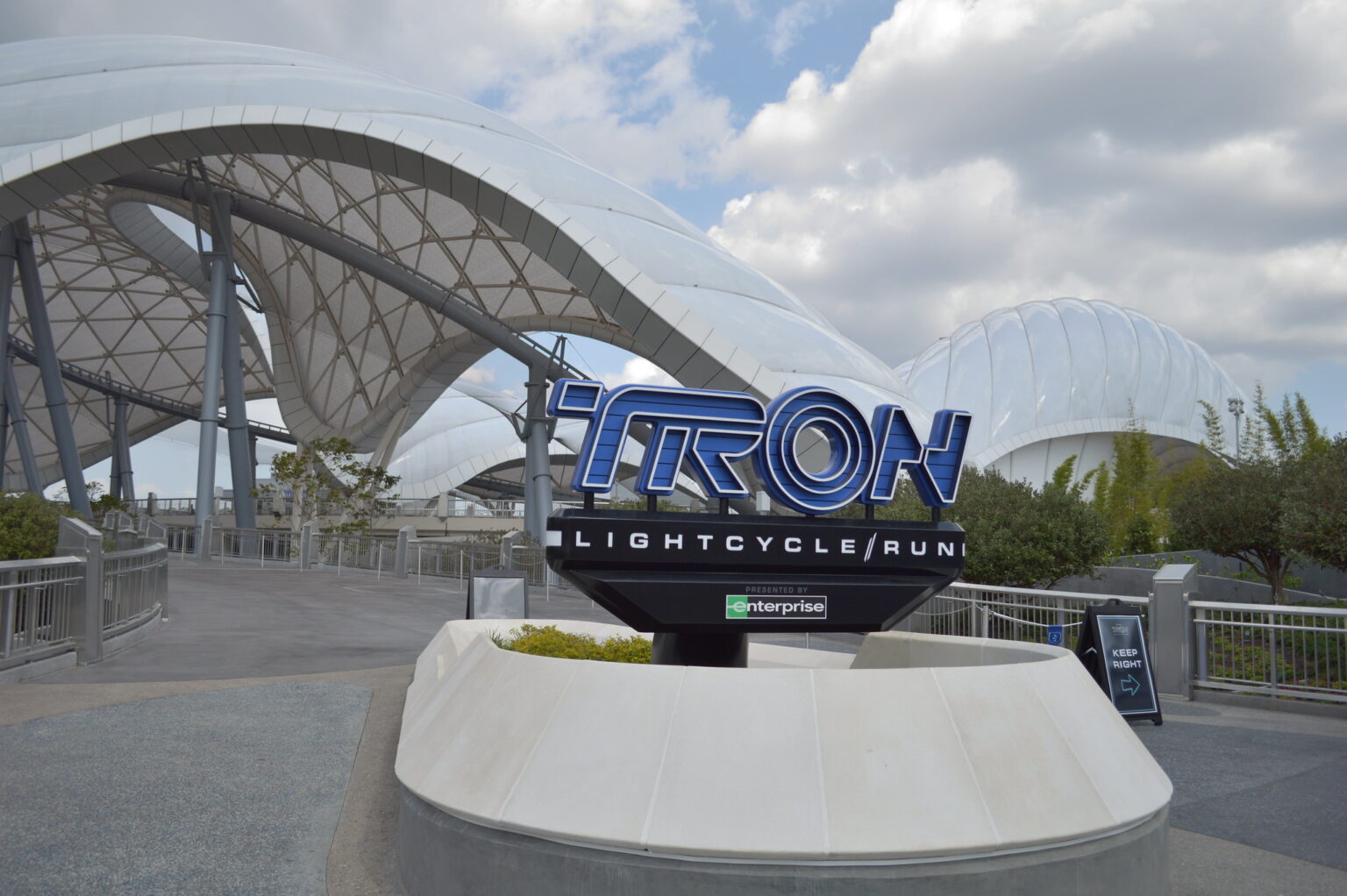 Five Things to Know About TRON Lightcycle / Run | TouringPlans.com Blog