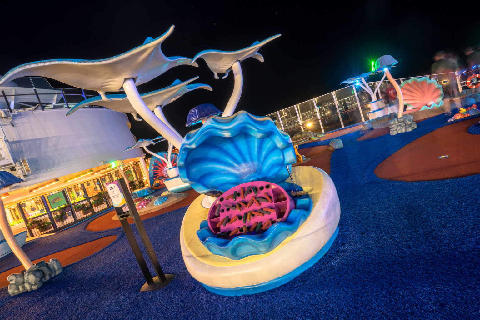 SATURDAY SIX Presents: A Kid’s Guide to Royal Caribbean’s WONDER OF THE ...