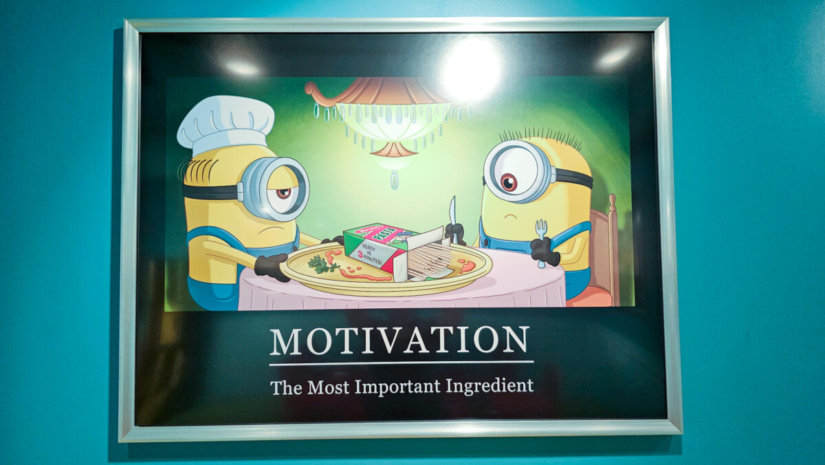 The SATURDAY SIX Looks at Universal Studios Florida’s MINION CAFE ...