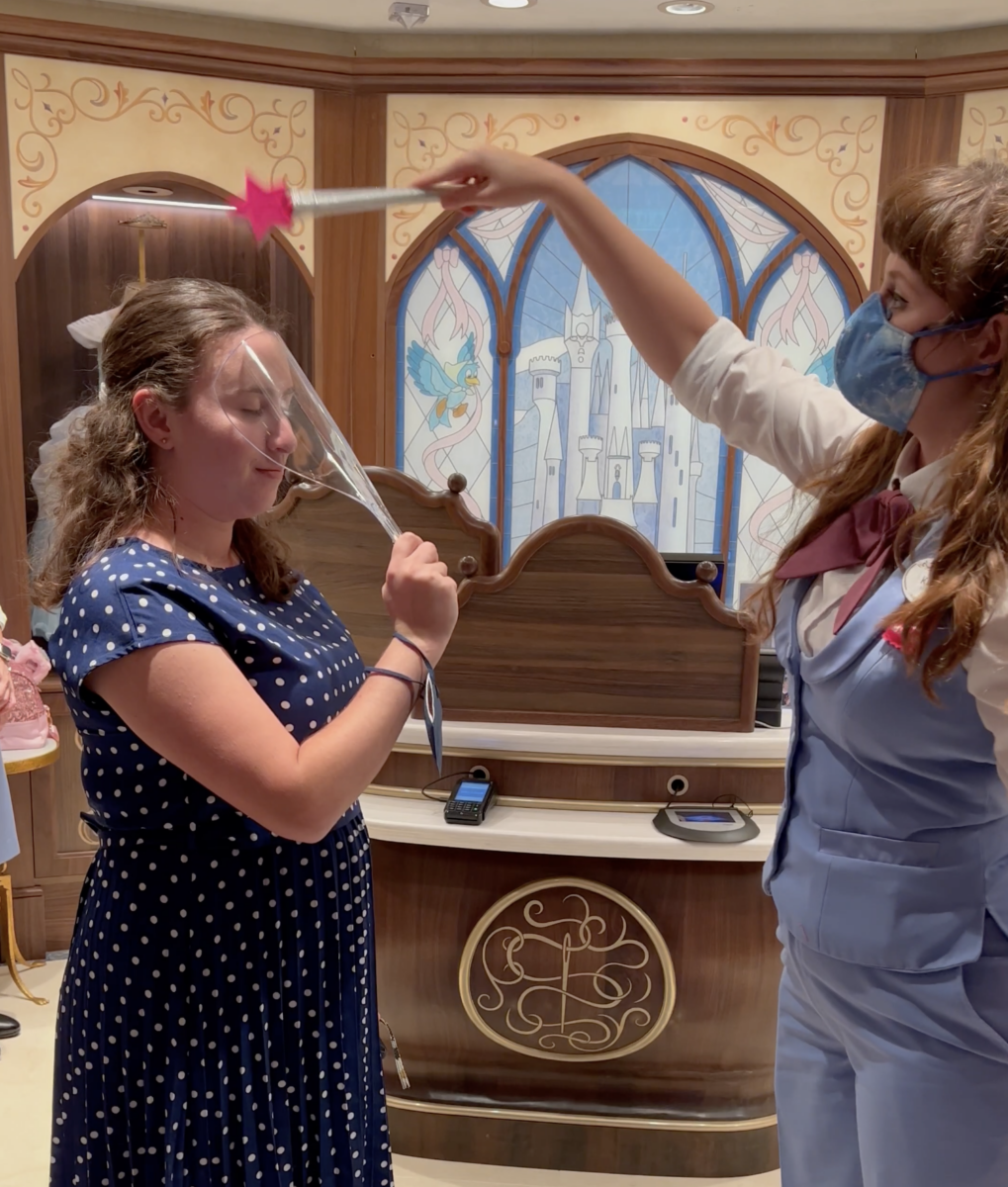 Disney in a Minute: What is Pixie Dust? | TouringPlans.com Blog