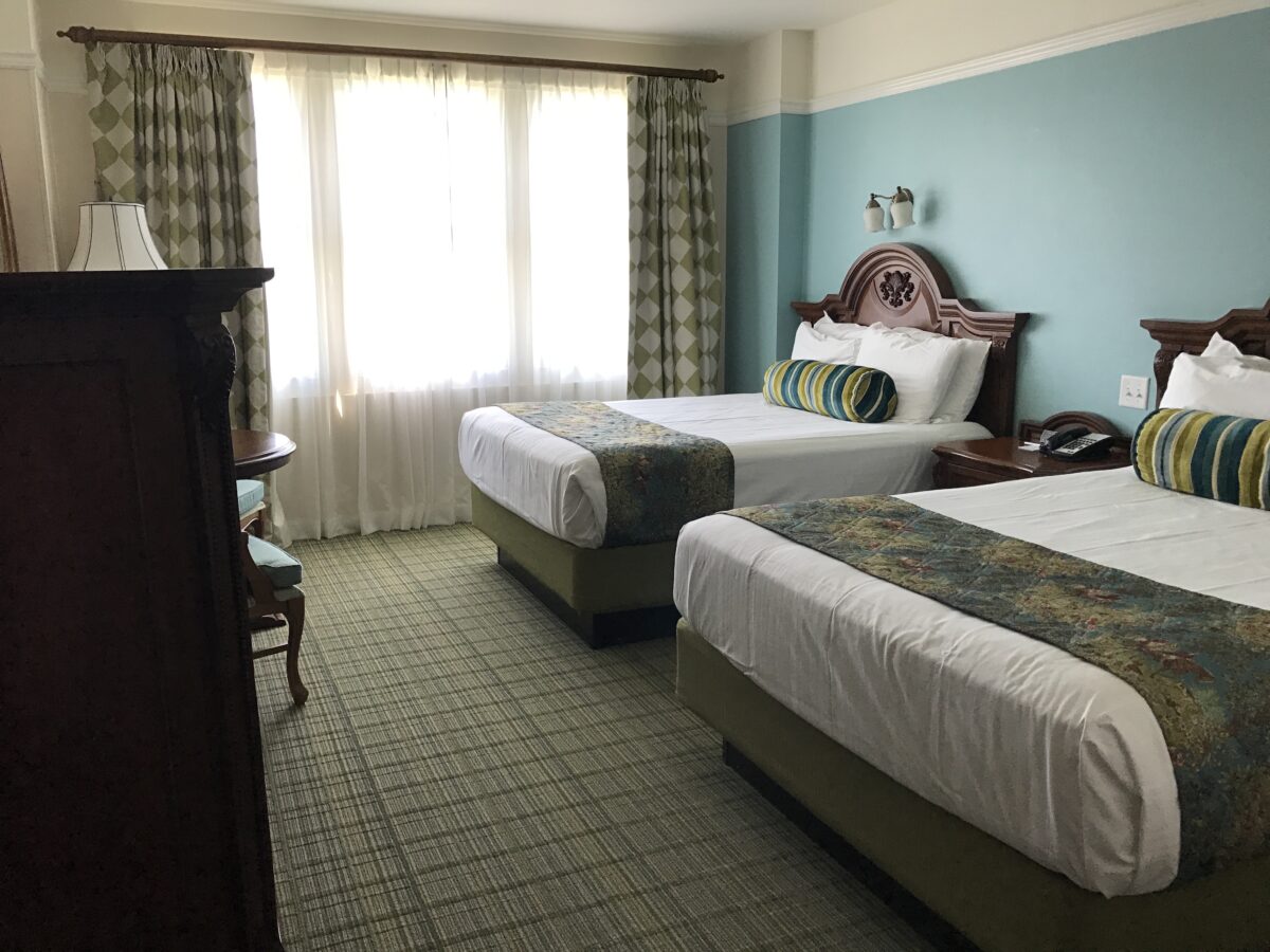 Four Tips for Getting Connecting Rooms at a Disney World Hotel ...