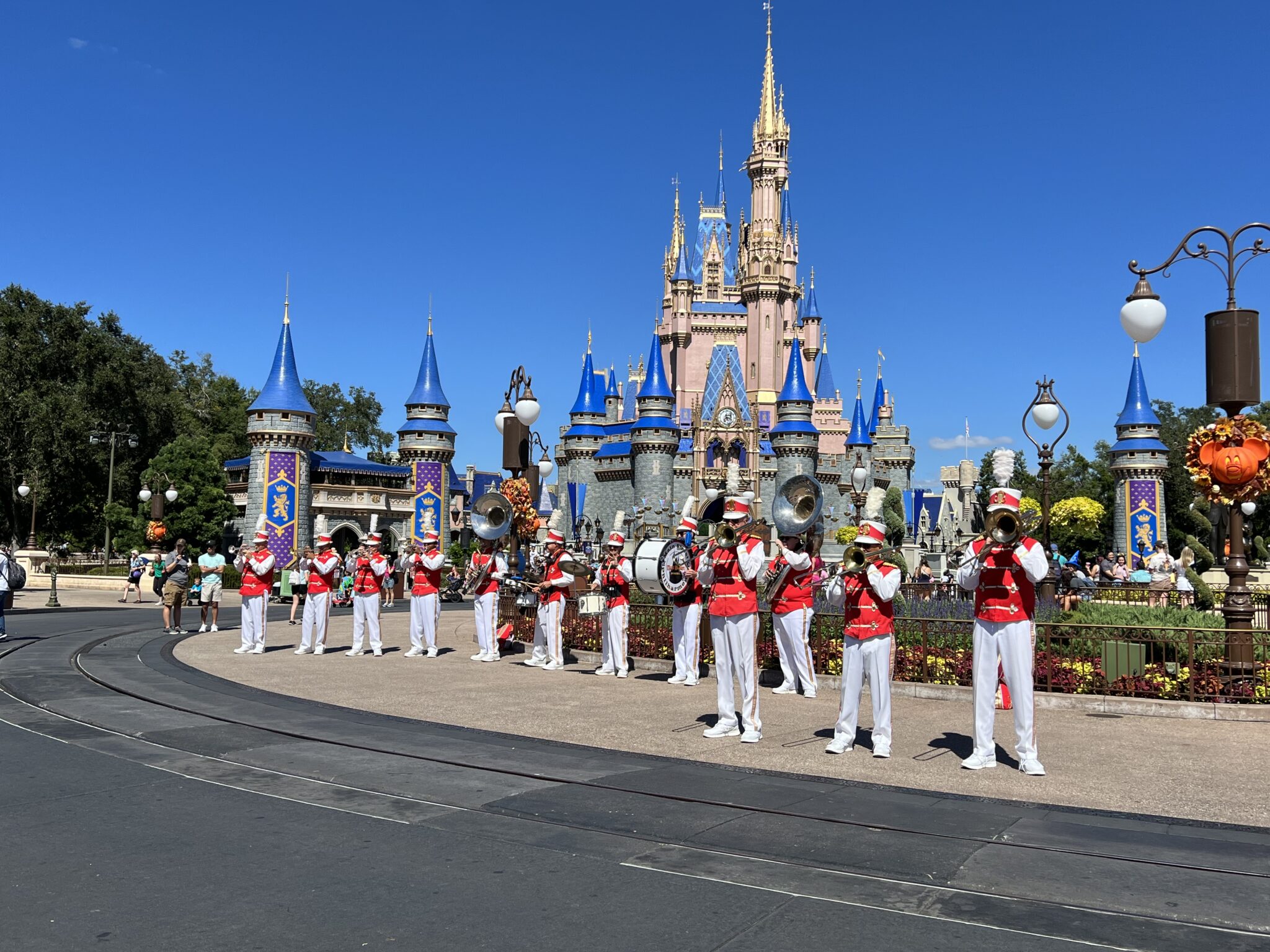 Disney in a Minute: What is the Main Street Philharmonic ...