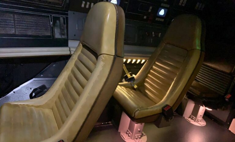 A Ride Chicken Review of Millennium Falcon: Smuggler’s Run ...