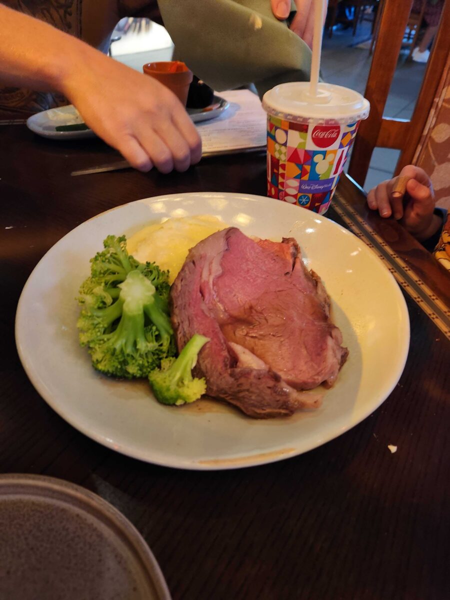 Storybook Dining at Artist Point | TouringPlans.com Blog