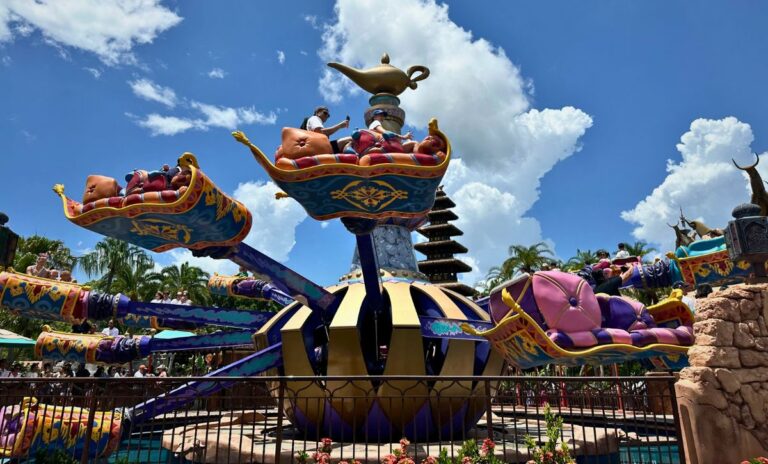 Five Things to Know About the Magic Carpets of Aladdin | TouringPlans ...