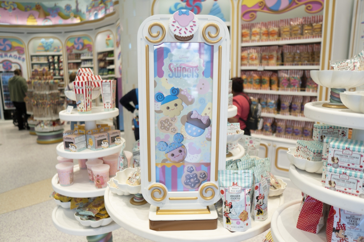 Photos: Downtown Disney’s New Wonderful World of Sweets and Storyland ...