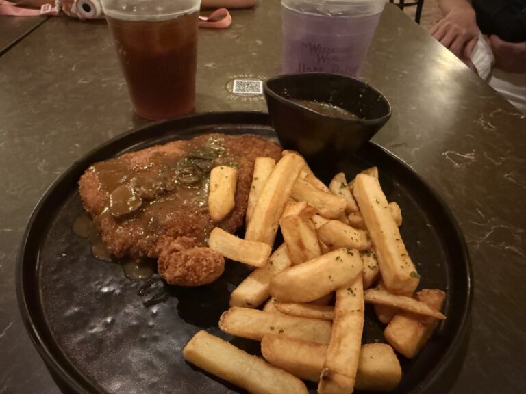Universal Dining – Which Wizarding World Restaurant? | TouringPlans.com ...