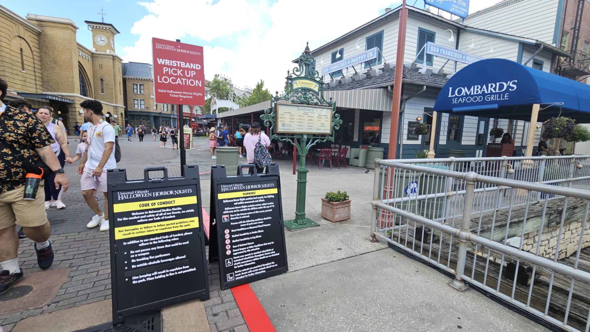Getting to Know – Halloween Horror Nights Premium Scream Night ...