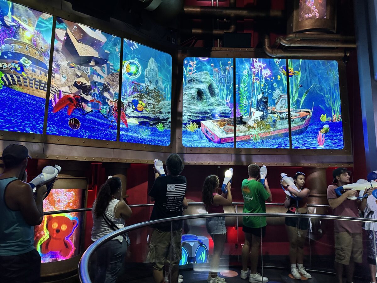 Getting to Know Universal – Illumination’s Villain-Con: Minion Blast ...