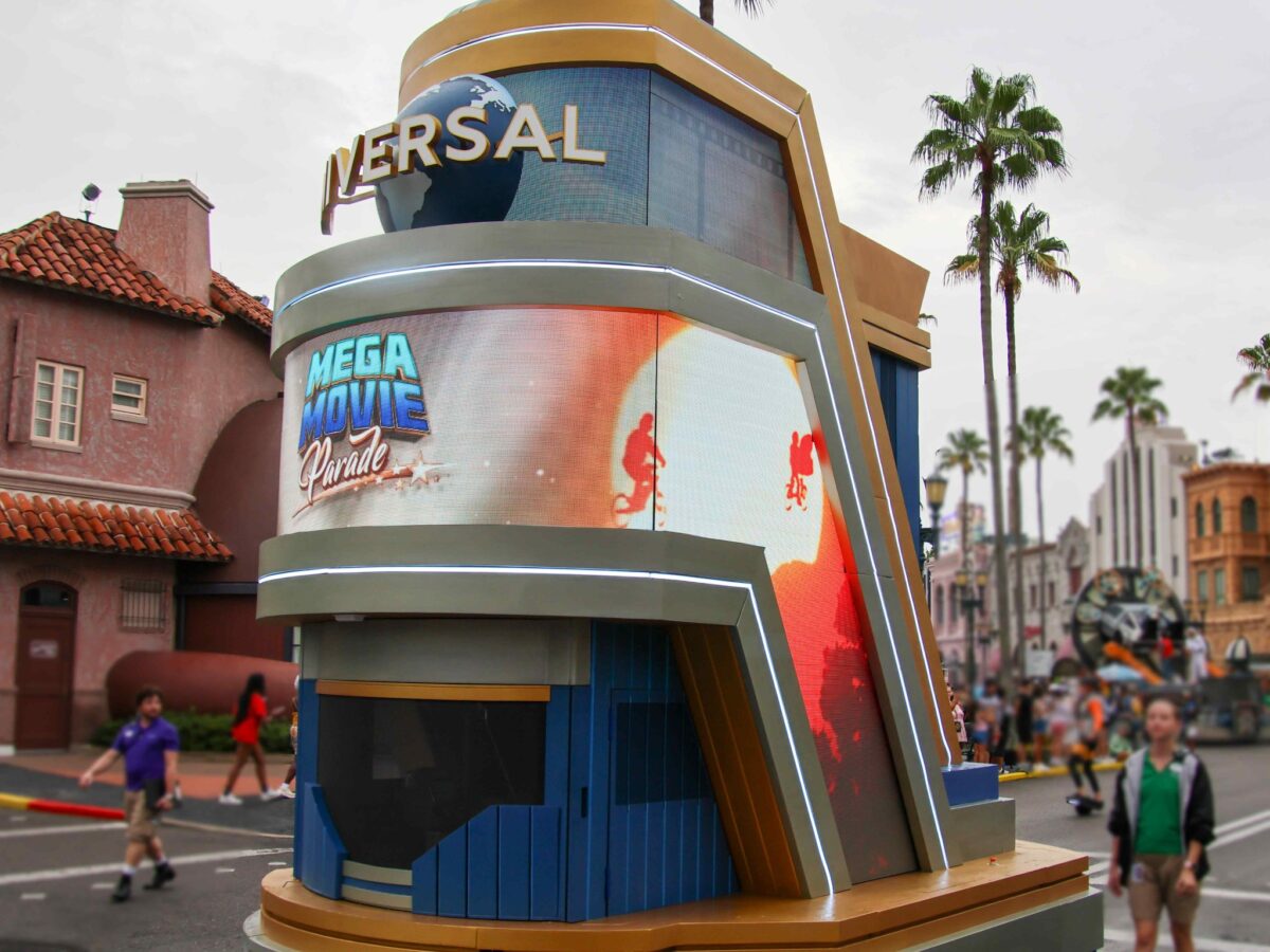 SATURDAY SIX: Universal Mega-Movie Parade | TouringPlans.com Blog